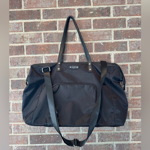 Tutilo | Bags | Tutilo New York Large Black Nylon Travel Bag Unisex ...